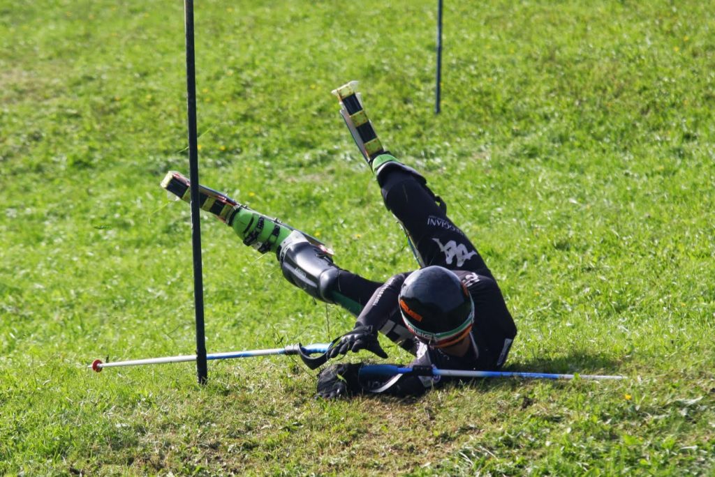 Grass skiing? - We've the details about skiing on green slopes!